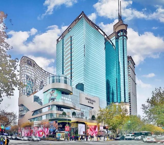 为什么这些小体量购物中心能做得很出色？_城市综合体_商业地产_中国商业地产策划网